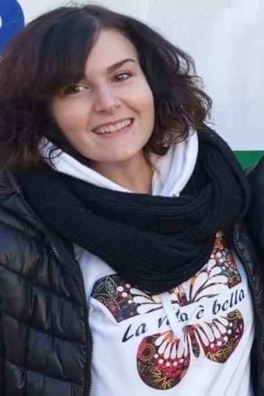 Alessandra, il tumore al seno e le magliette della rinascita